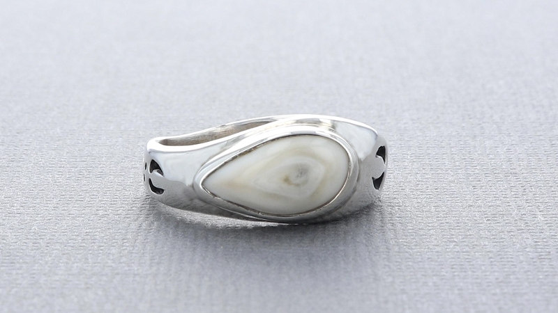 Sterling Silver Unisex Elk Ivory Ring